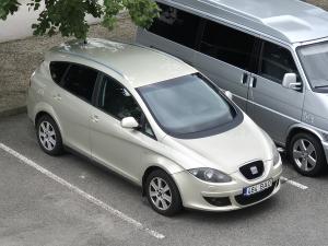 Бежевый Сеат Altea XL 2007 в Таллин, объемом двигателя 2.00 л и пробегом 347 тыс. км за 999 €, фото  на AUTOMOTO.COM.LV