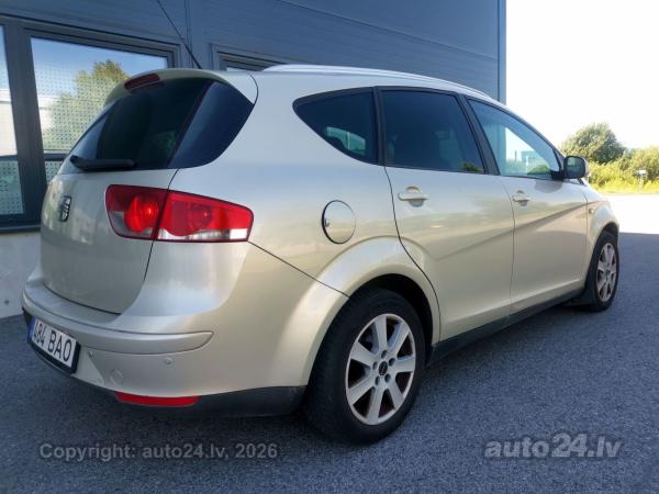 Beige SEAT Altea XL 2007 in Tartu, with an engine capacity of 2.00 L and mileage of 340 thousand km for 1390 €, photo 4 on AUTOMOTO.COM.LV