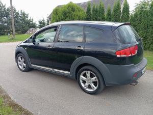 Black SEAT Altea XL 2009 in Anyksciai, with an engine capacity of 2.00 L and mileage of 306 thousand km for 3000 €, photo 4 on AUTOMOTO.COM.LV