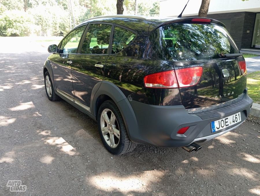 Black SEAT Altea XL 2009 in Anyksciai, with an engine capacity of 2.00 L and mileage of 306 thousand km for 3000 €, photo 12 on AUTOMOTO.COM.LV