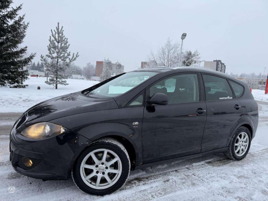 Melns SEAT Altea XL 2007 Kauņa, ar dzinēja tilpumu 2.00 L un nobraukumu 315 tūkst. km par 2350 €, foto 18 vietnē AUTOMOTO.COM.LV