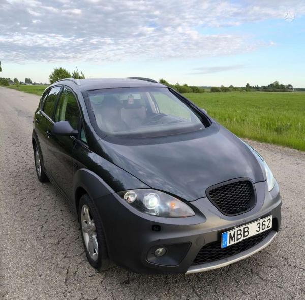 Black SEAT Altea XL 2007 in Taurage, with an engine capacity of 1.98 L and mileage of 214 thousand km for 2000 €, photo 3 on AUTOMOTO.COM.LV