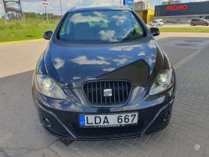 Melns SEAT Altea XL 2010 Kauņa, ar dzinēja tilpumu 1.80 L un nobraukumu 145 tūkst. km par 3100 €, foto 3 vietnē AUTOMOTO.COM.LV
