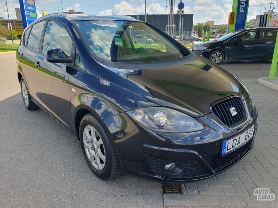 Melns SEAT Altea XL 2010 Kauņa, ar dzinēja tilpumu 1.80 L un nobraukumu 145 tūkst. km par 3100 €, foto 4 vietnē AUTOMOTO.COM.LV