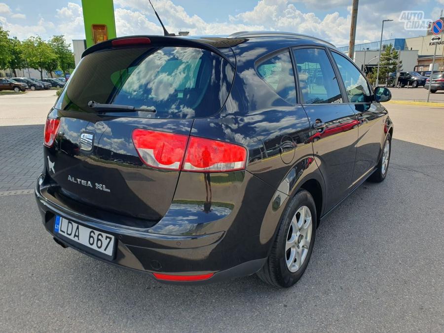 Melns SEAT Altea XL 2010 Kauņa, ar dzinēja tilpumu 1.80 L un nobraukumu 145 tūkst. km par 3100 €, foto 5 vietnē AUTOMOTO.COM.LV