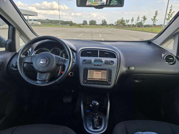 Черный Сеат Altea XL 2007 в Шяуляй, объемом двигателя 1.97 л и пробегом 340 тыс. км за 1500 €, фото 3 на AUTOMOTO.COM.LV