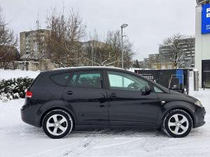 Black SEAT Altea XL 2008 in Vilnius, with an engine capacity of 1.90 L and mileage of 330 thousand km for 2100 €, photo 3 on AUTOMOTO.COM.LV