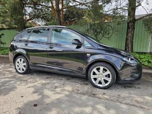Black SEAT Altea XL 2008 in Kaunas, with an engine capacity of 2.00 L and mileage of 292 thousand km for 2950 €, photo 17 on AUTOMOTO.COM.LV