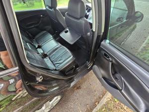 Black SEAT Altea XL 2008 in Kaunas, with an engine capacity of 2.00 L and mileage of 292 thousand km for 2950 €, photo 35 on AUTOMOTO.COM.LV