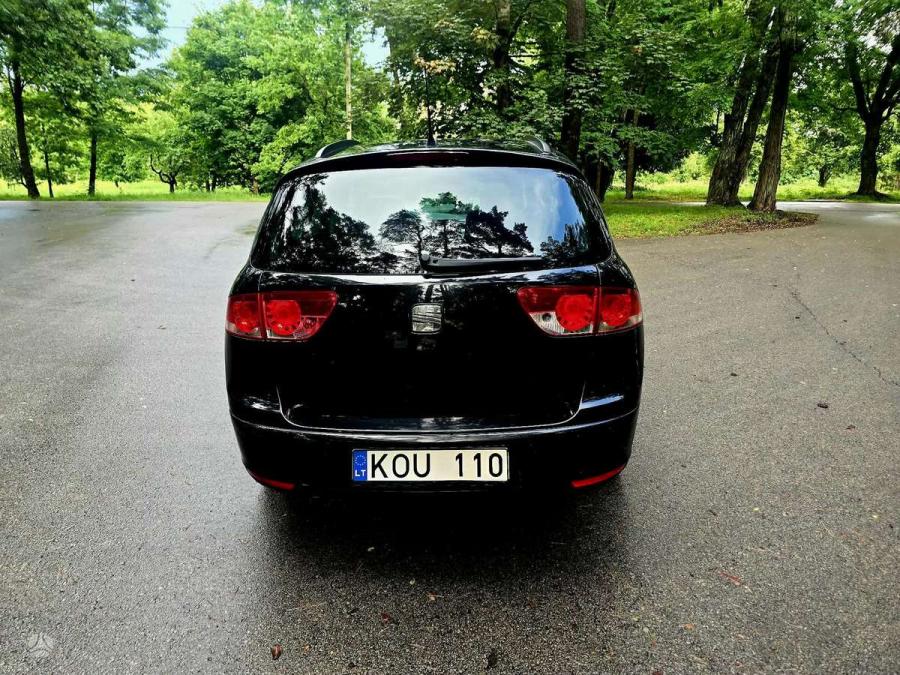 Black SEAT Altea XL 2014 in Kaunas, with an engine capacity of 1.97 L and mileage of 235 thousand km for 4000 €, photo 6 on AUTOMOTO.COM.LV