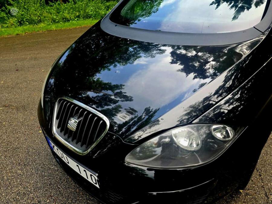 Black SEAT Altea XL 2014 in Kaunas, with an engine capacity of 1.97 L and mileage of 235 thousand km for 4000 €, photo 8 on AUTOMOTO.COM.LV