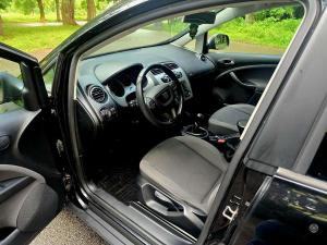 Black SEAT Altea XL 2014 in Kaunas, with an engine capacity of 1.97 L and mileage of 235 thousand km for 4000 €, photo 12 on AUTOMOTO.COM.LV
