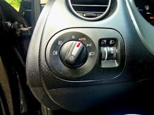 Black SEAT Altea XL 2014 in Kaunas, with an engine capacity of 1.97 L and mileage of 235 thousand km for 4000 €, photo 17 on AUTOMOTO.COM.LV