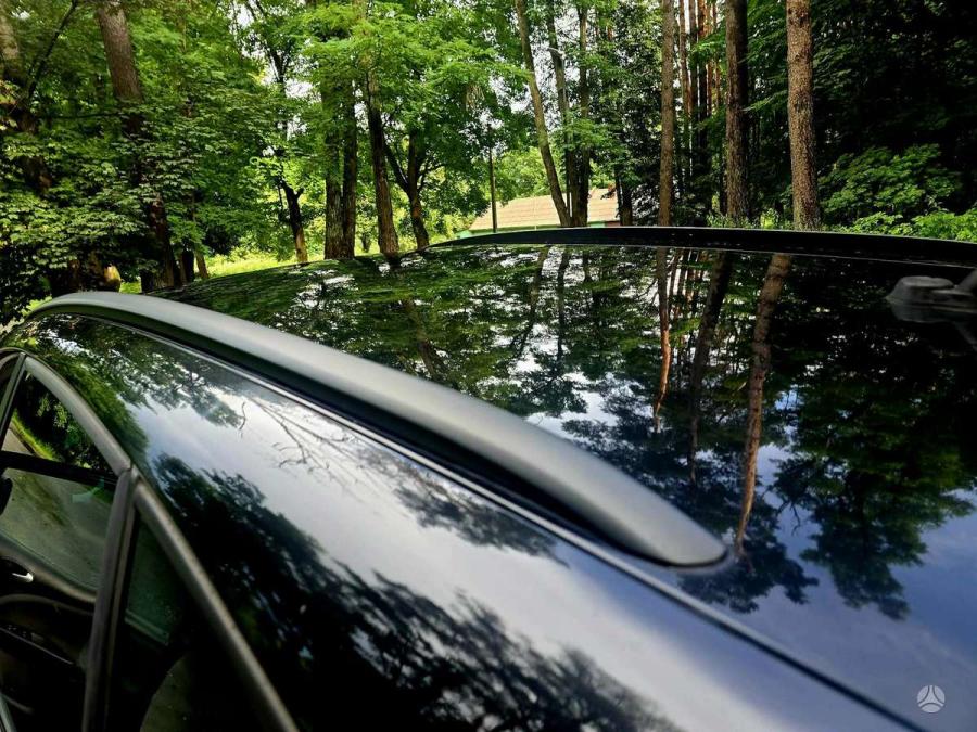 Black SEAT Altea XL 2014 in Kaunas, with an engine capacity of 1.97 L and mileage of 235 thousand km for 4000 €, photo 19 on AUTOMOTO.COM.LV