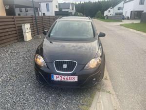 Black SEAT Altea XL 2014 in Vilnius, with an engine capacity of 1.60 L and mileage of 215 thousand km for 3999 €, photo 1 on AUTOMOTO.COM.LV