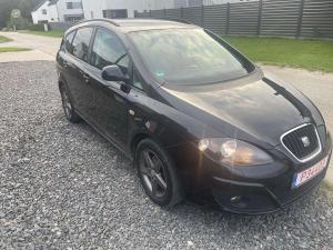 Black SEAT Altea XL 2014 in Vilnius, with an engine capacity of 1.60 L and mileage of 215 thousand km for 3999 €, photo 5 on AUTOMOTO.COM.LV