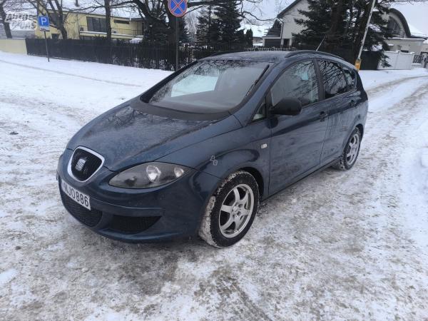 Zils SEAT Altea XL 2007 Kauņa, ar dzinēja tilpumu 1.90 L un nobraukumu 346 tūkst. km par 1550 €, foto 1 vietnē AUTOMOTO.COM.LV