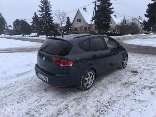 Zils SEAT Altea XL 2007 Kauņa, ar dzinēja tilpumu 1.90 L un nobraukumu 346 tūkst. km par 1550 €, foto 6 vietnē AUTOMOTO.COM.LV