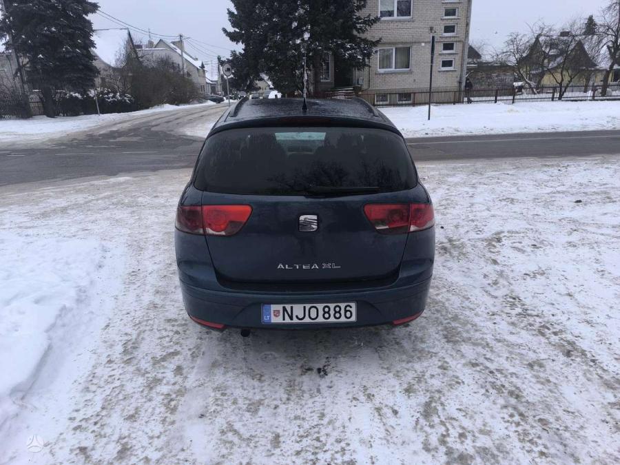 Blue SEAT Altea XL 2007 in Kaunas, with an engine capacity of 1.90 L and mileage of 346 thousand km for 1550 €, photo 7 on AUTOMOTO.COM.LV