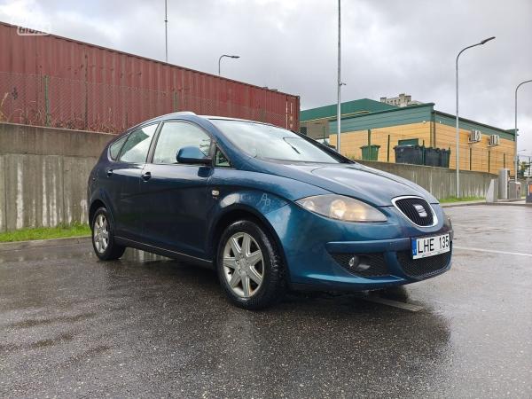 Zils SEAT Altea XL 2006 Viļņa, ar dzinēja tilpumu 2.00 L un nobraukumu 361 tūkst. km par 1300 €, foto 2 vietnē AUTOMOTO.COM.LV