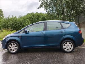 Zils SEAT Altea XL 2006 Viļņa, ar dzinēja tilpumu 2.00 L un nobraukumu 361 tūkst. km par 1300 €, foto 8 vietnē AUTOMOTO.COM.LV