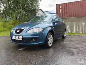 Zils SEAT Altea XL 2006 Viļņa, ar dzinēja tilpumu 2.00 L un nobraukumu 361 tūkst. km par 1300 €, foto 9 vietnē AUTOMOTO.COM.LV