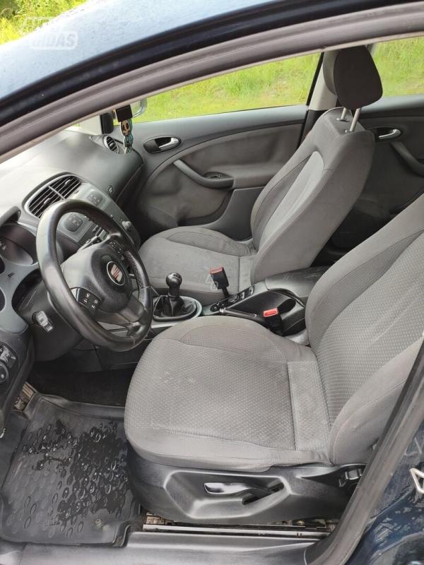 Zils SEAT Altea XL 2006 Viļņa, ar dzinēja tilpumu 2.00 L un nobraukumu 361 tūkst. km par 1300 €, foto 9 vietnē AUTOMOTO.COM.LV