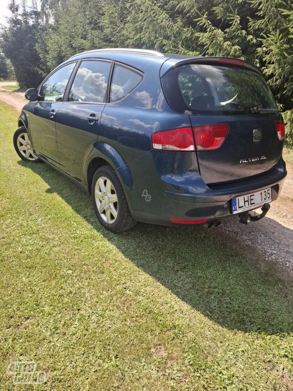 Blue SEAT Altea XL 2006 in Elektrenai, with an engine capacity of 2.00 L and mileage of 361 thousand km for 1750 €, photo 6 on AUTOMOTO.COM.LV