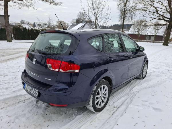 Zils SEAT Altea XL 2010 Šauļi, ar dzinēja tilpumu 1.60 L un nobraukumu 245 tūkst. km par 3950 €, foto 5 vietnē AUTOMOTO.COM.LV