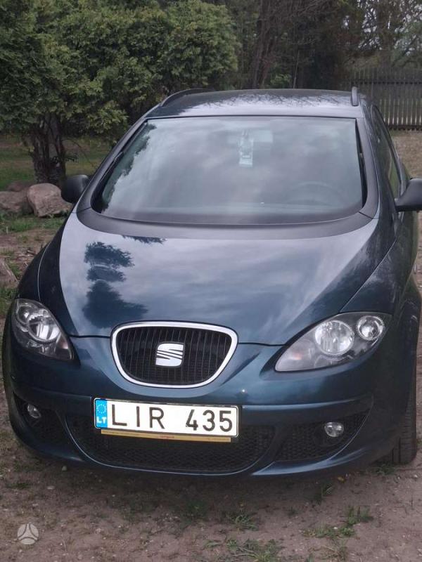 Zils SEAT Altea XL 2008 Jonava, ar dzinēja tilpumu 1.90 L un nobraukumu 265 tūkst. km par 2000 €, foto 1 vietnē AUTOMOTO.COM.LV