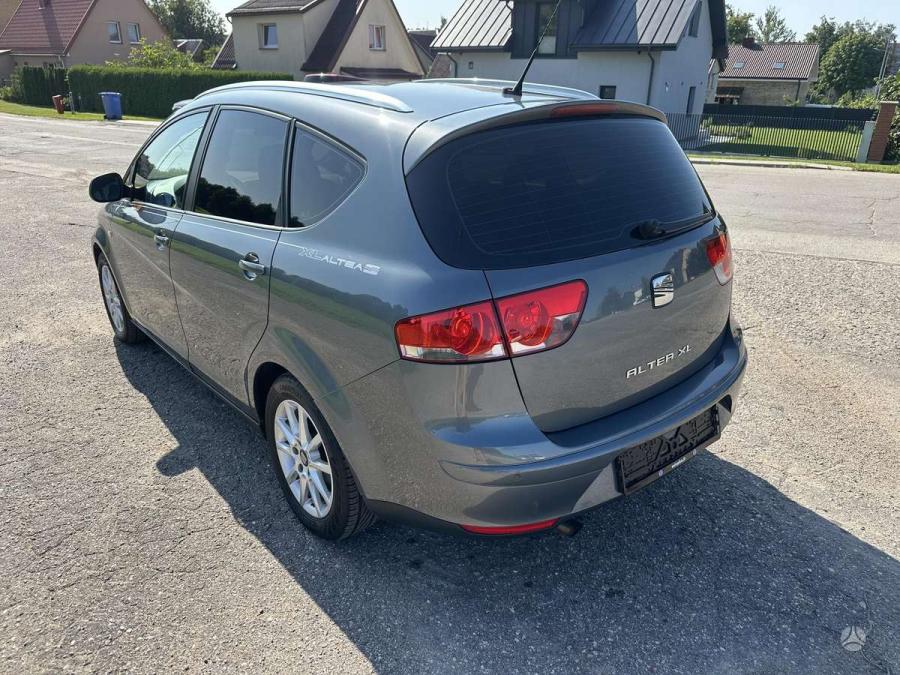 Zaļš SEAT Altea XL 2012 Šauļi, ar dzinēja tilpumu 1.60 L un nobraukumu 179 tūkst. km par 3950 €, foto 6 vietnē AUTOMOTO.COM.LV