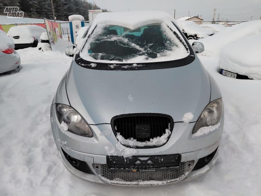 Серый Сеат Altea XL 2008 в Вильнюс, объемом двигателя 1.90 л и пробегом 393 тыс. км за 1450 €, фото 3 на AUTOMOTO.COM.LV