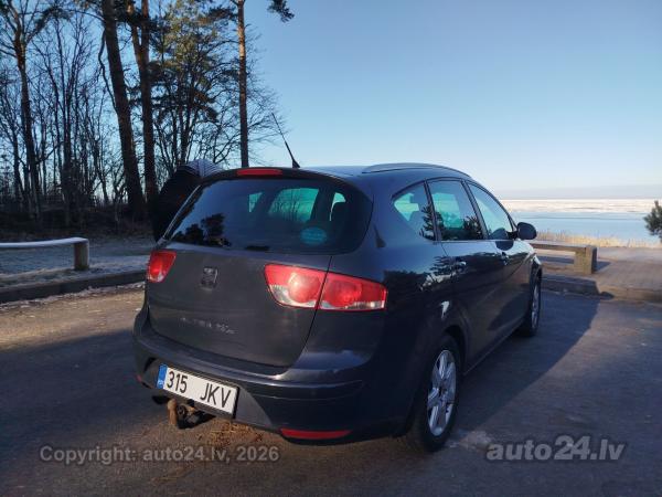 Grey SEAT Altea XL 2009 in Tallinn, with an engine capacity of 1.90 L and mileage of 301 thousand km for 2600 €, photo 9 on AUTOMOTO.COM.LV