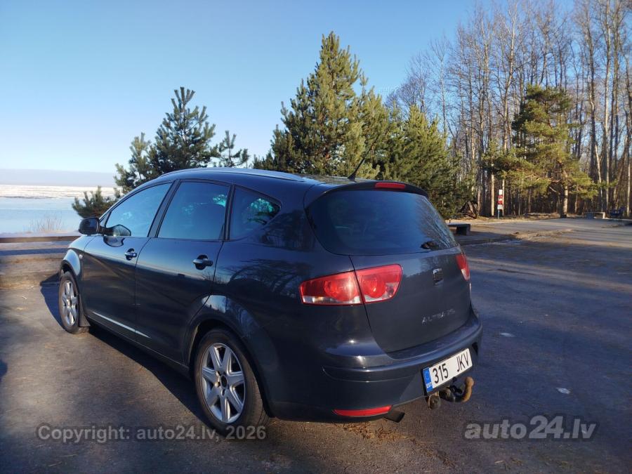 Pelēks SEAT Altea XL 2009 Tallina, ar dzinēja tilpumu 1.90 L un nobraukumu 301 tūkst. km par 2600 €, foto 11 vietnē AUTOMOTO.COM.LV