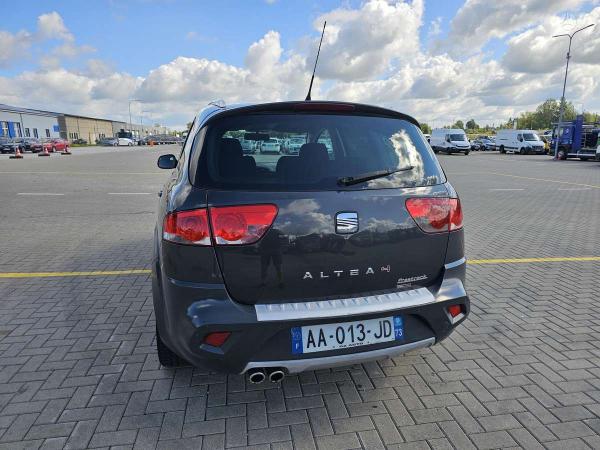 Серый Сеат Altea XL 2009 в Таураге, объемом двигателя 2.00 л и пробегом 270 тыс. км за 3500 €, фото 11 на AUTOMOTO.COM.LV