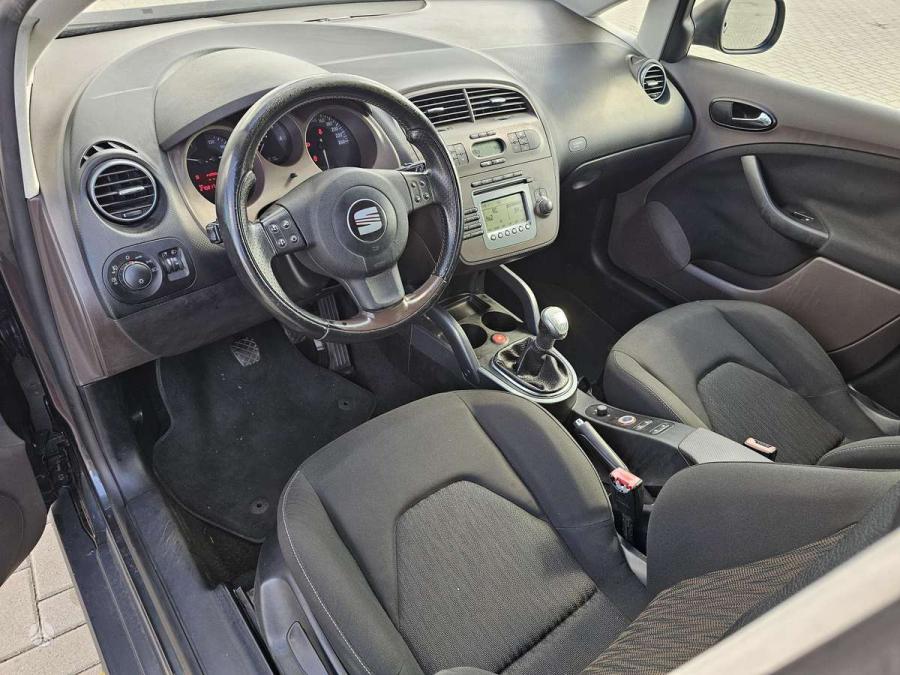 Серый Сеат Altea XL 2009 в Таураге, объемом двигателя 2.00 л и пробегом 270 тыс. км за 3500 €, фото 16 на AUTOMOTO.COM.LV
