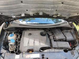 Grey SEAT Altea XL 2011 in Vilnius, with an engine capacity of 1.60 L and mileage of 286 thousand km for 3300 €, photo 5 on AUTOMOTO.COM.LV