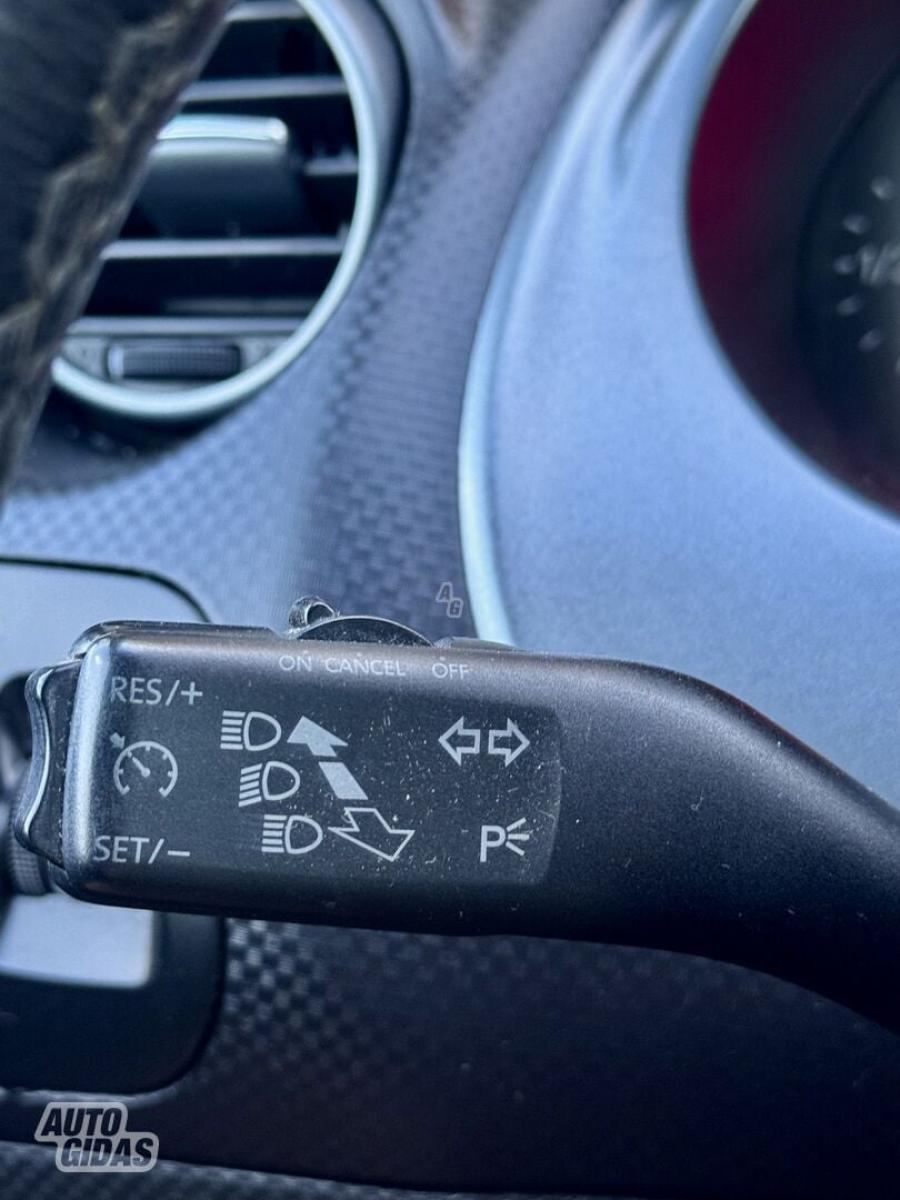 Pelēks SEAT Altea XL 2007 Kretinga, ar dzinēja tilpumu 2.00 L un nobraukumu 315 tūkst. km par 3650 €, foto 19 vietnē AUTOMOTO.COM.LV