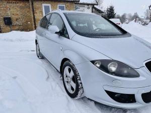 Pelēks SEAT Altea XL 2008 Raseiniai, ar dzinēja tilpumu 2.00 L un nobraukumu 273 tūkst. km par 1800 €, foto 4 vietnē AUTOMOTO.COM.LV
