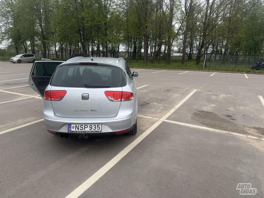 Pelēks SEAT Altea XL 2008 Kauņa, ar dzinēja tilpumu 2.00 L un nobraukumu 152 tūkst. km par 3699 €, foto 5 vietnē AUTOMOTO.COM.LV