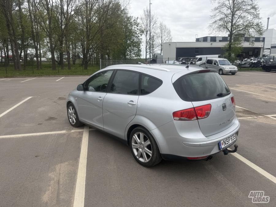 Pelēks SEAT Altea XL 2008 Kauņa, ar dzinēja tilpumu 2.00 L un nobraukumu 152 tūkst. km par 3699 €, foto 12 vietnē AUTOMOTO.COM.LV