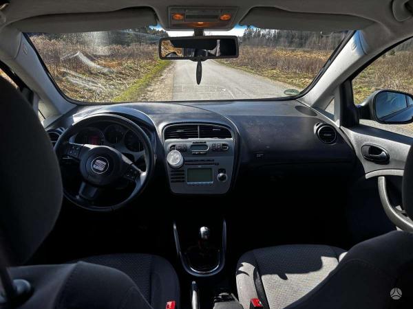 Pelēks SEAT Altea XL 2008 Viļņa, ar dzinēja tilpumu 1.80 L un nobraukumu 168 tūkst. km par 1950 €, foto 6 vietnē AUTOMOTO.COM.LV