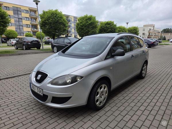 Серый Сеат Altea XL 2008 в Паланга, объемом двигателя 1.90 л и пробегом 294 тыс. км за 1400 €, фото 4 на AUTOMOTO.COM.LV