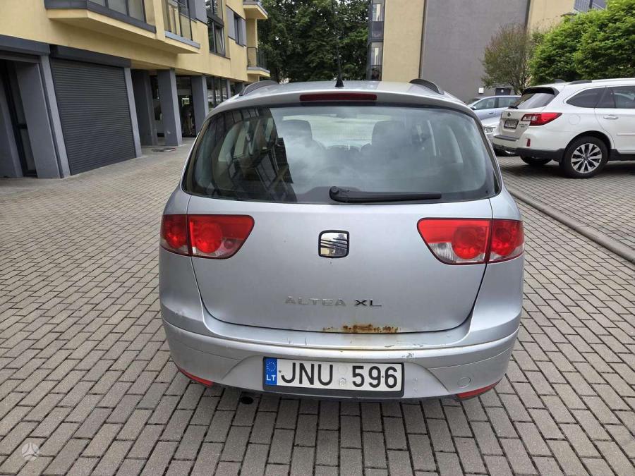 Серый Сеат Altea XL 2008 в Паланга, объемом двигателя 1.90 л и пробегом 294 тыс. км за 1400 €, фото 5 на AUTOMOTO.COM.LV