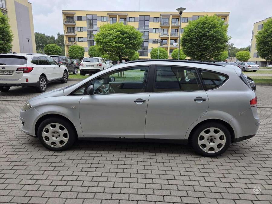Серый Сеат Altea XL 2008 в Паланга, объемом двигателя 1.90 л и пробегом 294 тыс. км за 1400 €, фото 12 на AUTOMOTO.COM.LV