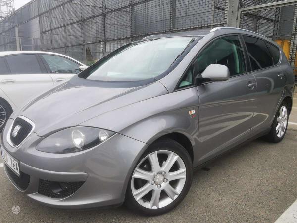 SEAT Altea XL 2008 Viļņa vietnē Pelēks SEAT Altea XL 2008 Viļņa, ar dzinēja tilpumu 1.90 L un nobraukumu 289 tūkst. km par 3450 €, foto 8 vietnē AUTOMOTO.COM.LV