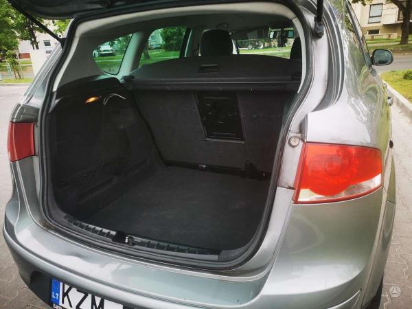 SEAT Altea XL 2008 Viļņa vietnē Pelēks SEAT Altea XL 2008 Viļņa, ar dzinēja tilpumu 1.90 L un nobraukumu 289 tūkst. km par 3450 €, foto 11 vietnē AUTOMOTO.COM.LV