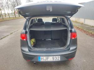 Grey SEAT Altea XL 2009 in Panevezys, with an engine capacity of 1.90 L and mileage of 301 thousand km for 2500 €, photo 8 on AUTOMOTO.COM.LV