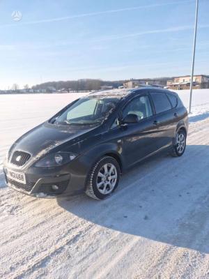 Pelēks SEAT Altea XL 2010 Kauņa, ar dzinēja tilpumu 1.90 L un nobraukumu 308 tūkst. km par 2199 €, foto  vietnē AUTOMOTO.COM.LV