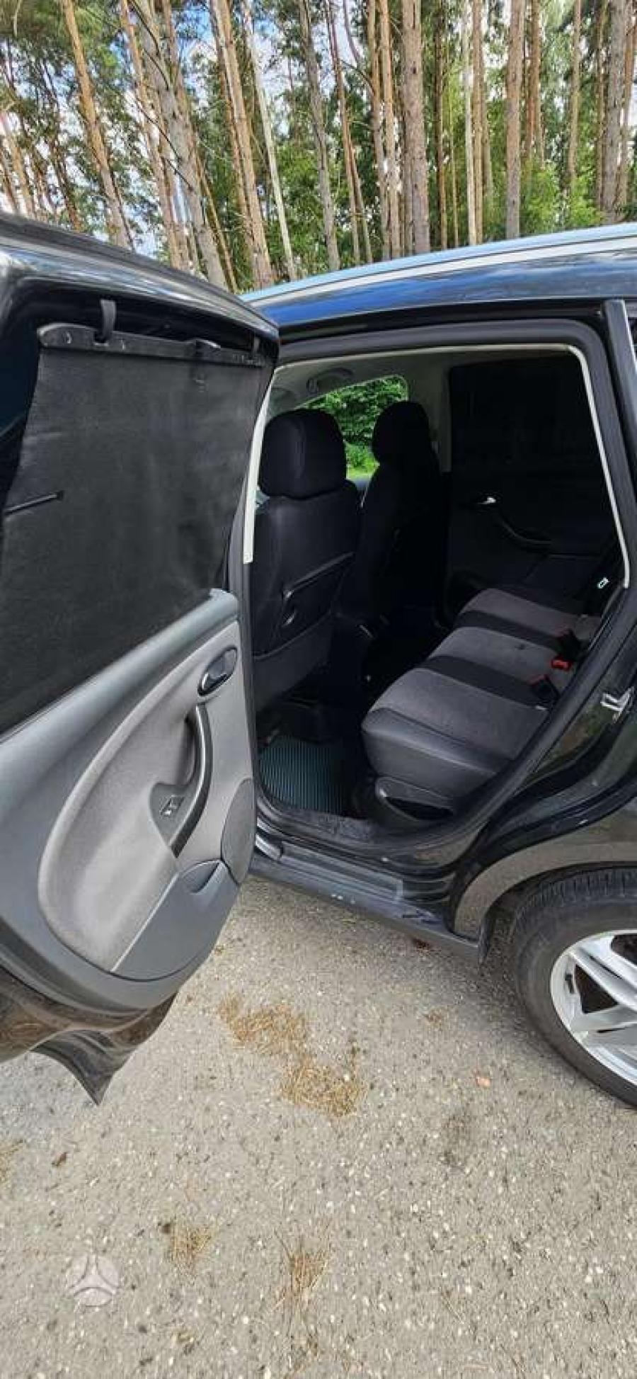 Grey SEAT Altea XL 2010 in Ukmerge, with an engine capacity of 1.90 L and mileage of 316 thousand km for 3000 €, photo 14 on AUTOMOTO.COM.LV